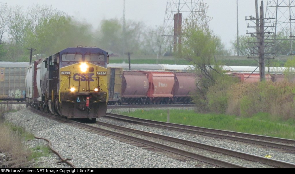 CSXT 7670